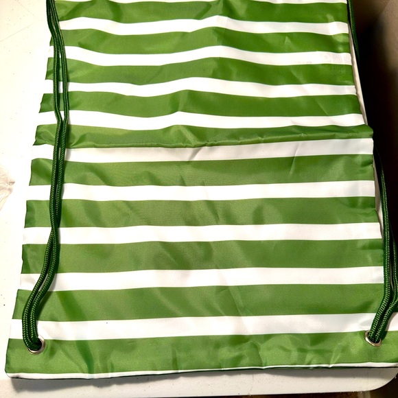 thirty-one | Bags | Thirtyone Green Cabana Cinch Sac | Poshmark